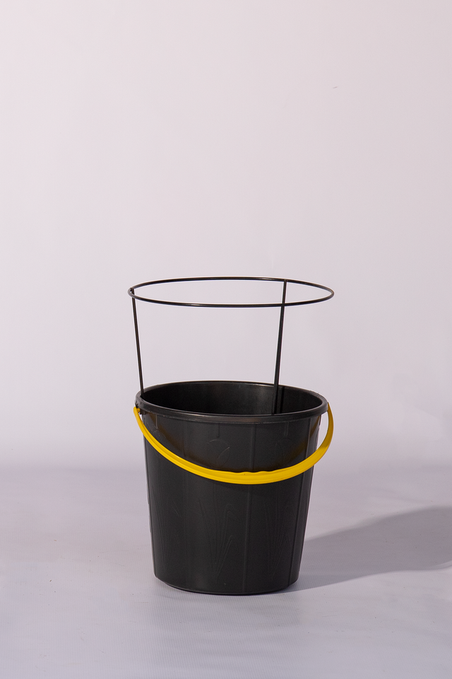 Bins, Baskets and Buckets – TrolleyQuip International